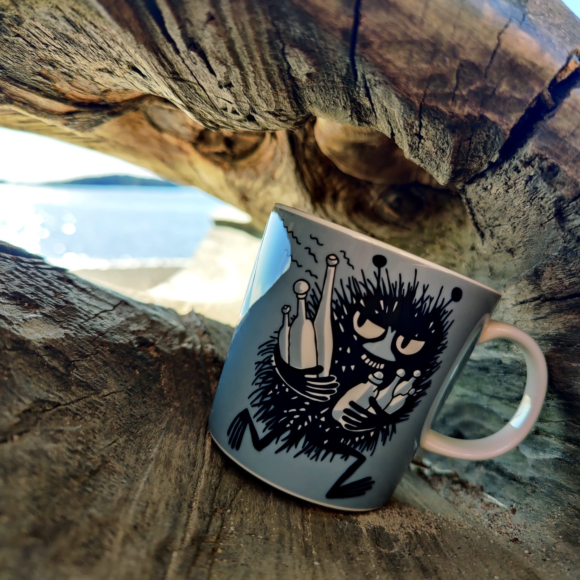 Moomin mug Stinky - Moominmugs.com